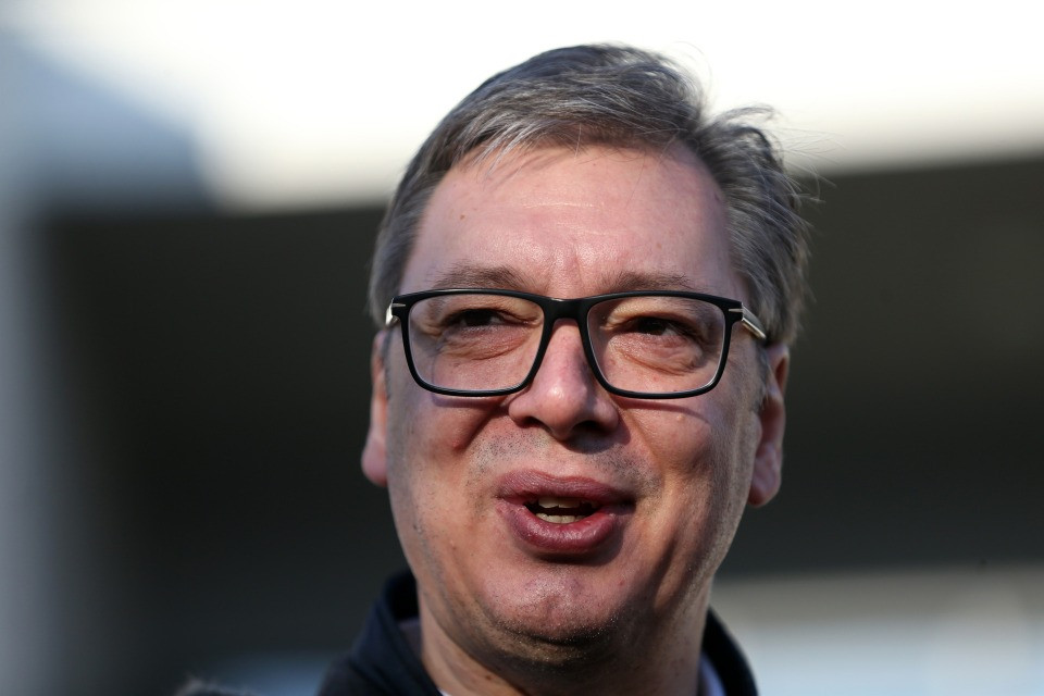 «Larga vittoria» del partito di Vucic