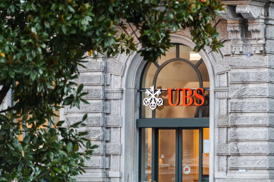 UBS gigante pure in borsa
