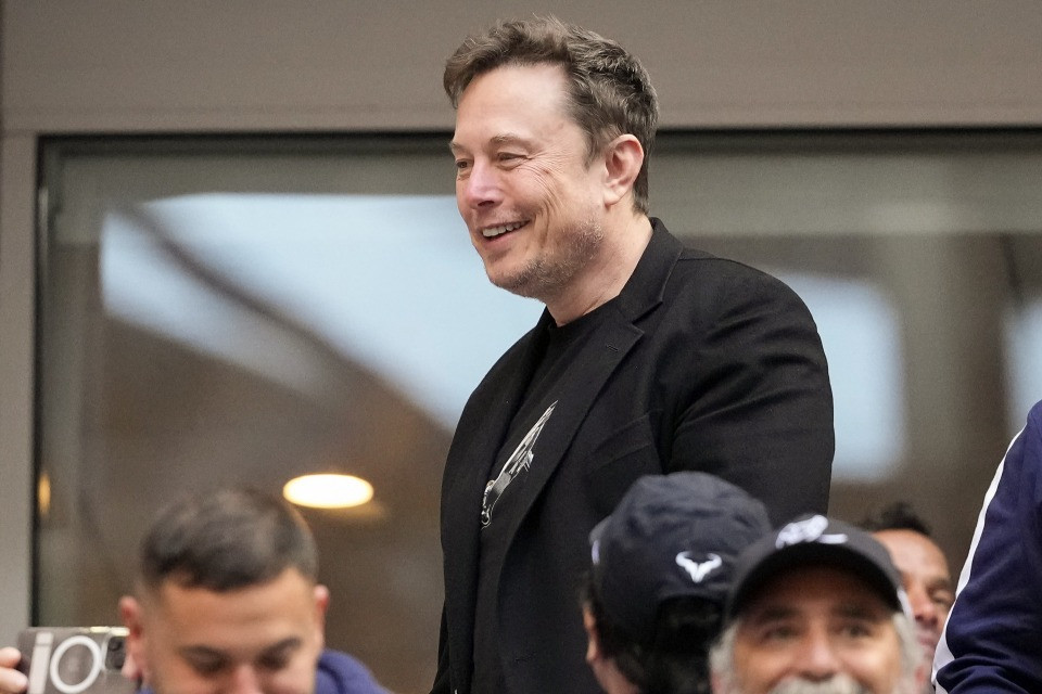 Musk contro il premier australiano per la stretta sulle fake news ...