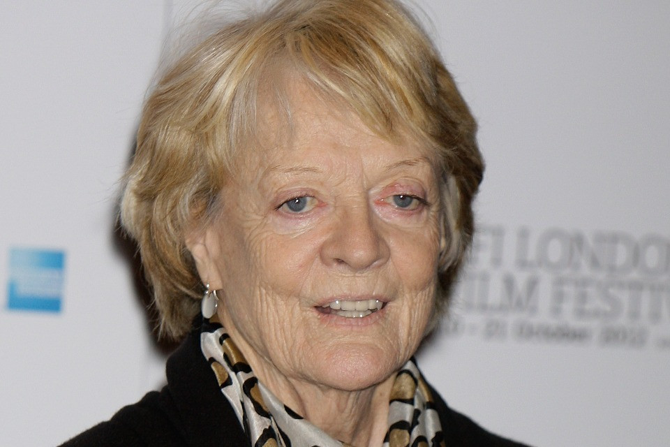Addio a Maggie Smith