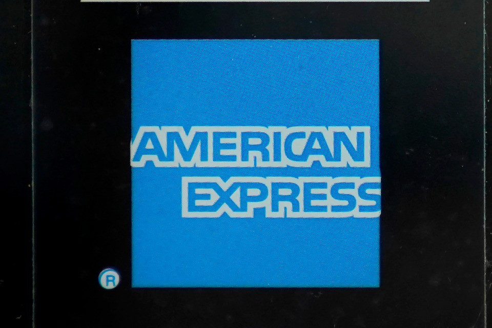 American Express acquisirà il 50% di UBS in Swisscard
