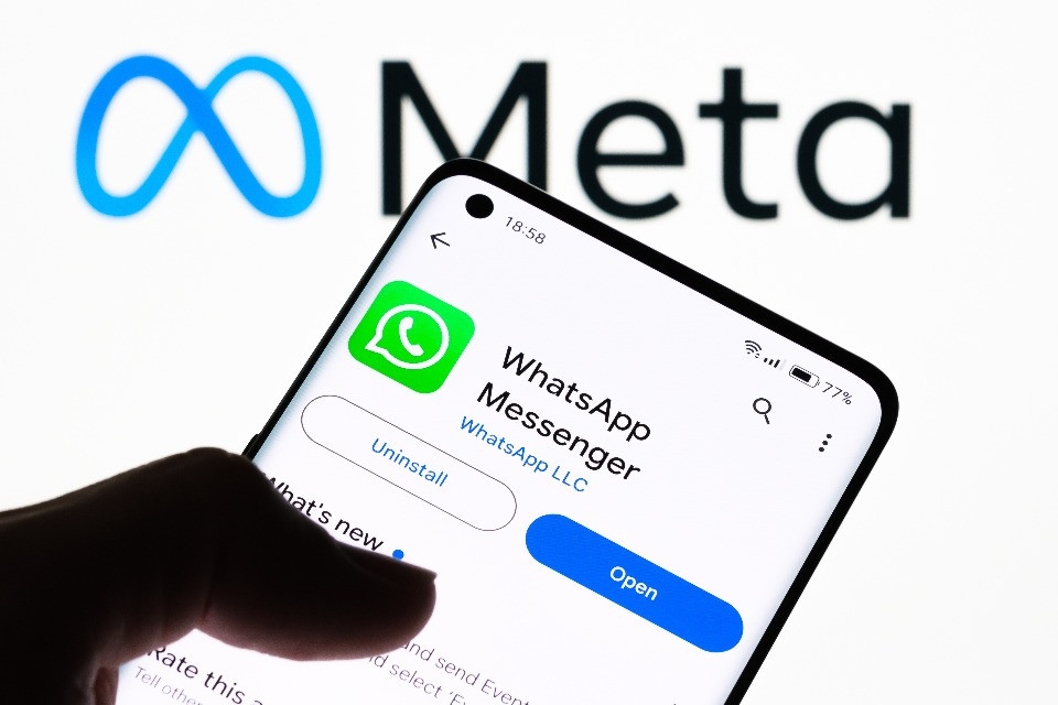 Meta down: problemi per WhatsApp, Facebook e le altre piattaforme