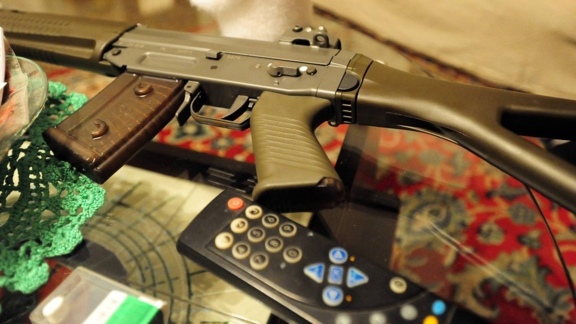 Armi semiautomatiche, necessario l'inasprimento