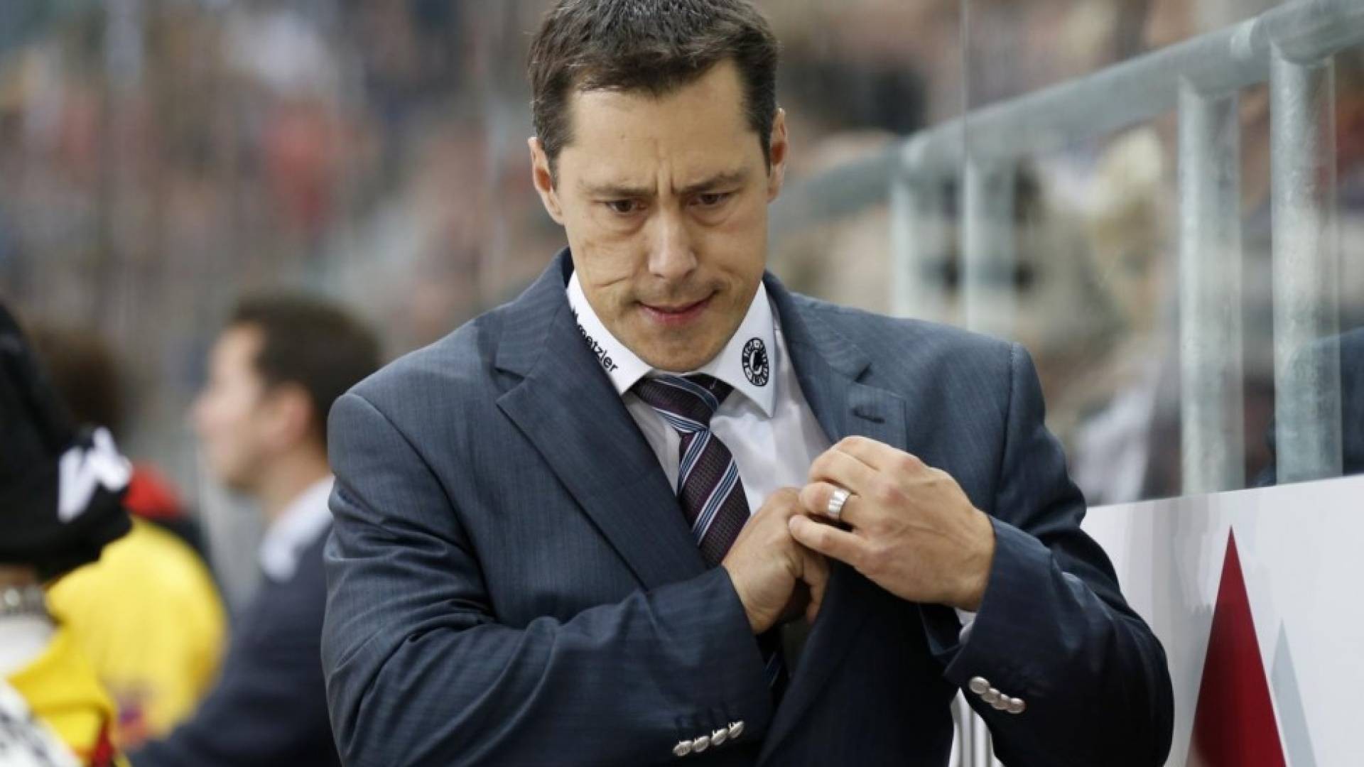 Berna: Lars Leuenberger per Guy Boucher