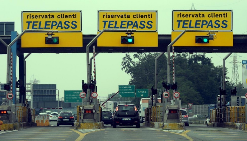 Telepass a noleggio per guidare in Italia