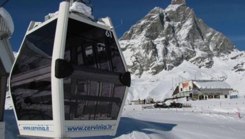 Funivia bloccata a Cervinia, salvate 138 persone