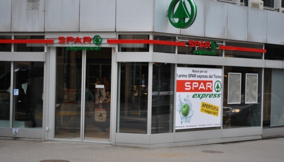 In Ticino apre il primo SPAR express