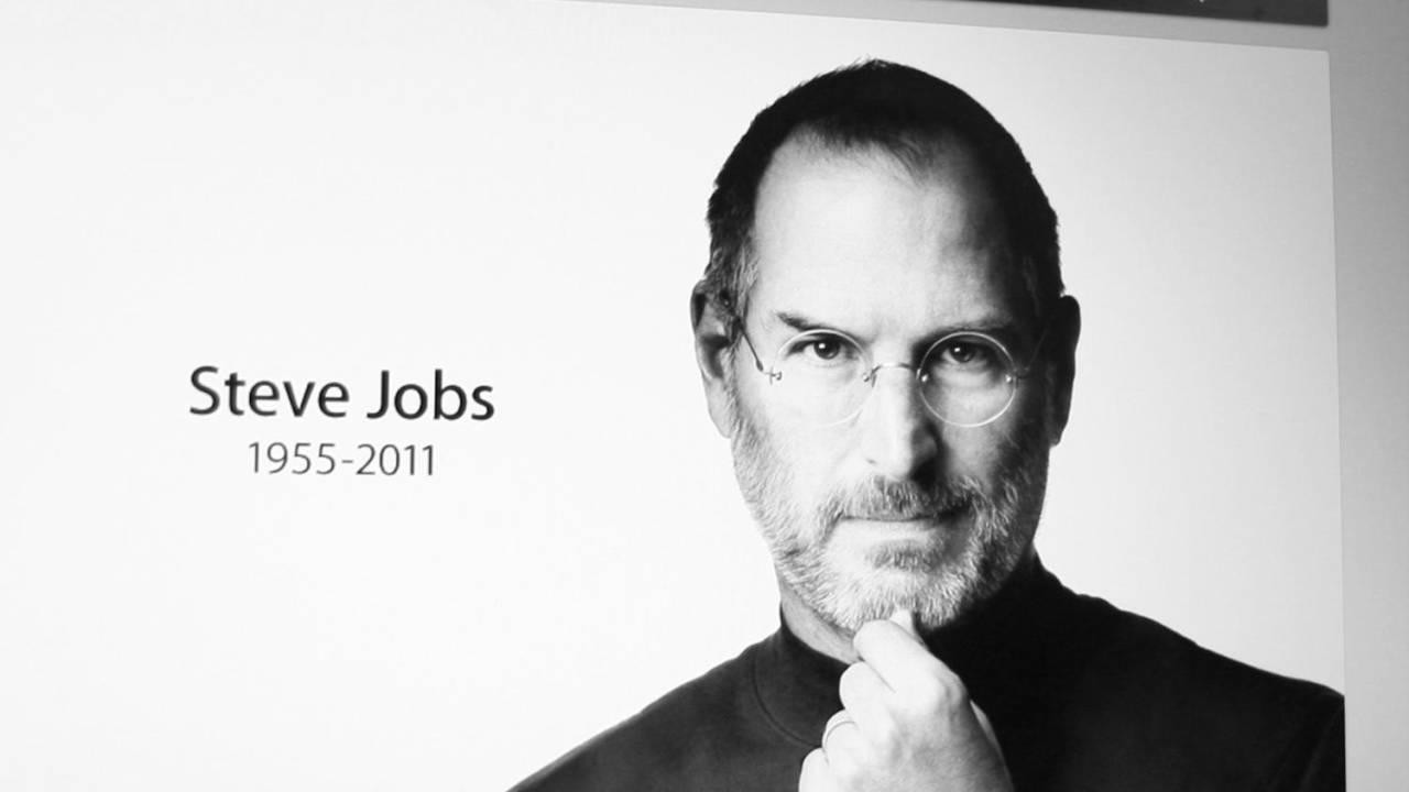 Steve Job’s first job application aged 18 up for auction